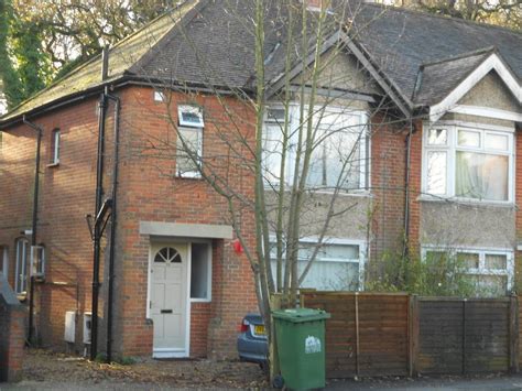Burgess Road Southampton Hampshire So16 3 Bed Semi Detached House