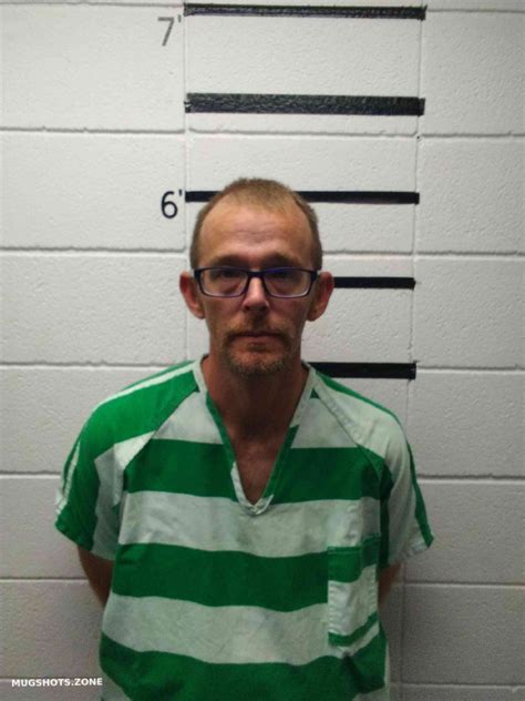 Menefee John 08292025 Caldwell County Mugshots Zone