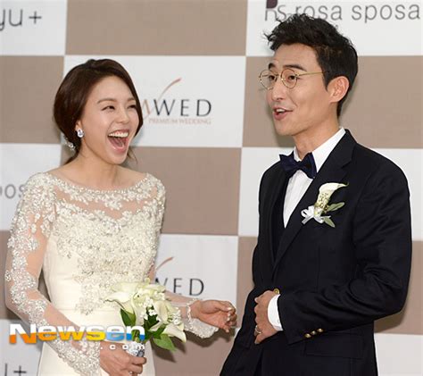 포토엔 안젤라박 김인석 결혼 뽀뽀요청에 당황~