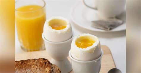 5 Yummy Ways To Have Boiled Eggs For Breakfast