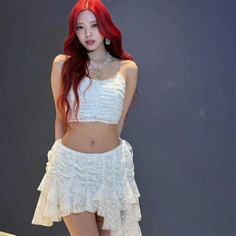 【精選】辣妹穿搭 打歌服 舞蹈服裝 表演服裝 Jazz套裝韓國itzy打歌舞蹈表演服女團舞臺申有娜同款爵士舞服飾 蝦皮購物