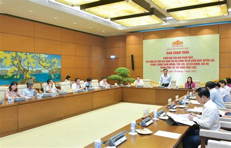 Xây Dựng Quy định Về Kiểm Soát Quyền Lực Phòng Chống Tham Nhũng Trong