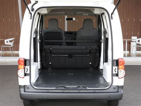 日産 Nv200バネットバン 1 6 Dx ルートバン 5mt 2014年04月～2014年09月 カタログ・燃費 レスポンス