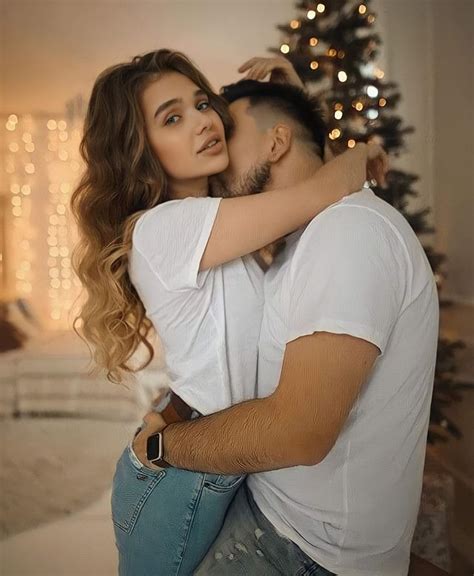 Pin On Coupleholic Dp Collations Cute Love Couple Images Cute