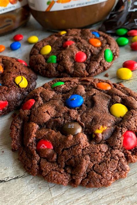 Soft And Chewy Chocolate Chip Cookies Fitwaffle Kitchen