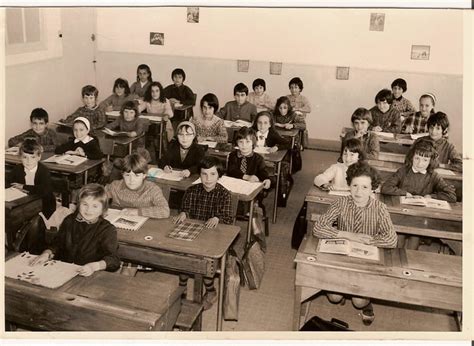 Photo De Classe Cm1 De 1968 Ecole Saint Michel Copains Davant