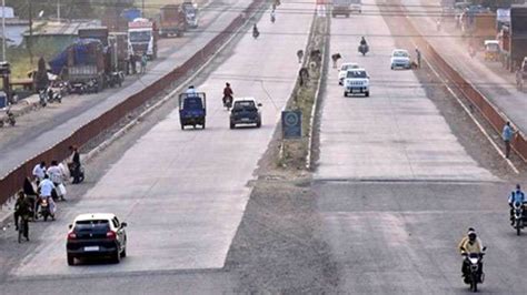 Jagran Abhiyan गढ़वा में Nh पर नहीं है ट्रामा सेंटर गोल्डन आवर में