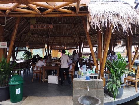 Lagi Kuliner Makan Siang Di Gubug Makan Mang Engking Ungaran