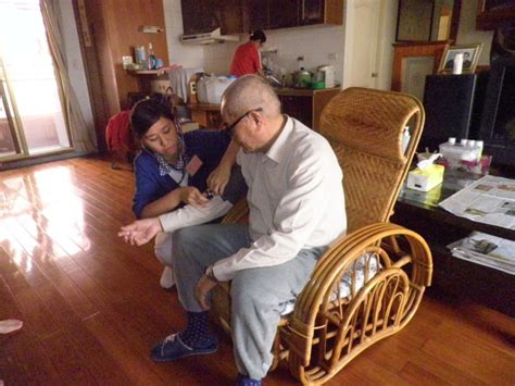 獨居長者關懷訪視 富民長青中心 社團法人高雄市亞鐳慈善會