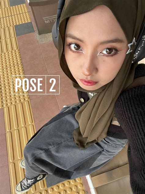 6 Posing Ideas For Cuter Selfies Galeri Disiarkan Oleh Helena💫 Lemon8