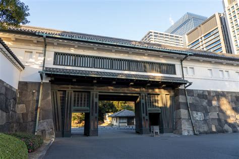 Edo Castle Ruins The East Gardens Of The Imperial Palace Traveling Japan