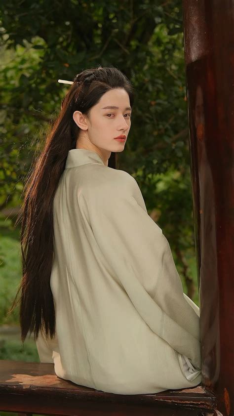 Ghim của hwarang trên 小博 Đang yêu Hình ảnh Dép