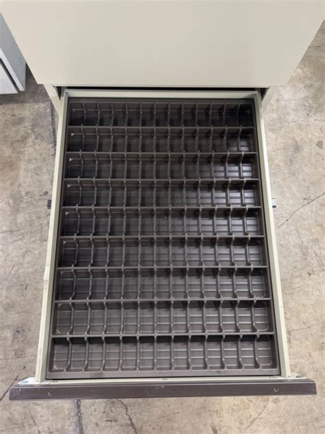 Multiplex Model 4010 Multiplex Display Fixture Co For Sale