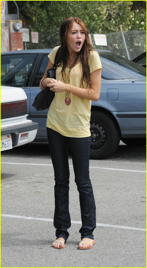 Miley Cyrus Duck Duck Goose Photo 1047301 Photos Just Jared