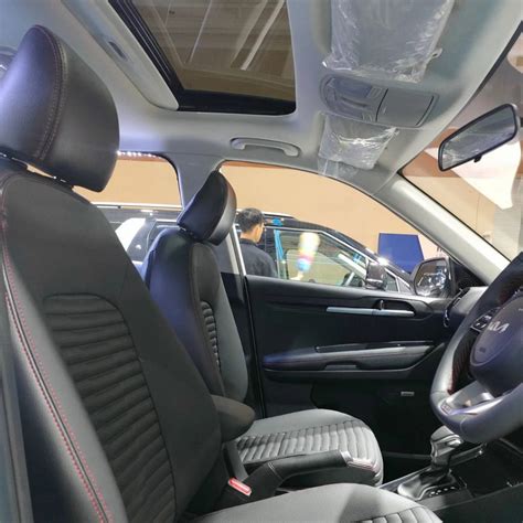 Kia Sonet Premiere 2024 Dealer Kia Puri Indah Jakarta