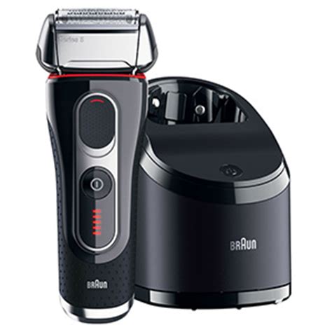 Braun CC Series MotionTec Cord Cordless Self Cleaning Shaver