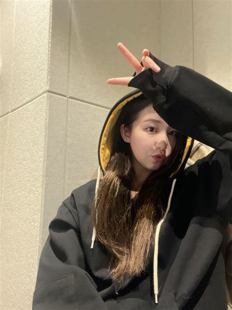 Wooah Community Posts 화 ️‍🔥요일 🏻 Sora