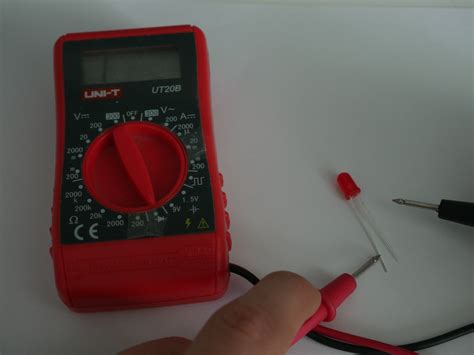 5 Simple Ways To Determine Led Polarity 6 Steps With Pictures Instructables