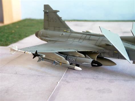 Asociación Catalana Amigos del Modelismo SAAB JA 39 GRIPEN 1 72