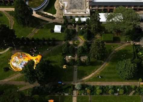 Bubble Like Event Space By Dosis To Be Inflated In East London Park