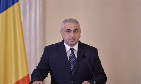 Moștenirea Ministrului Educaţiei Valentin Popa După Opt Luni De Mandat