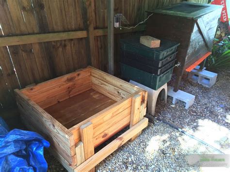 Wooden Worm Bin The Little Worm Farm