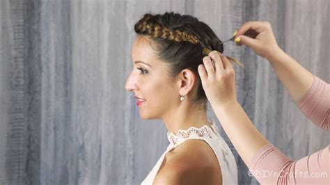 Bohemian Crown French Braid Hairstyle Diy And Crafts