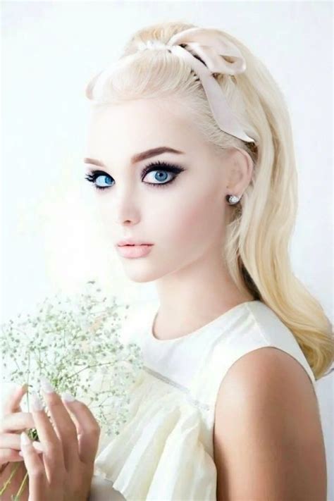 Uncanny Valley In 2022 Beautiful Girl Makeup Blonde Beauty