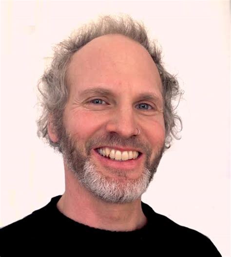 Michael Roher Grupo Lê Editora Lê Abacatte Compor E Abacateiro