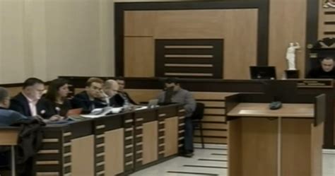 რუსთავი 2 ის ადვოკატები მოსამართლე თამაზ ურთმელიძის აცილებას ითხოვენ