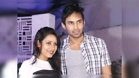 Pratyusha Banerjee Caseती व्हिडिओ काढत होती आणितब्बल सात वर्षानंतर