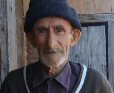 Je vis sur une pension Cétait mon anniversaire ce jour là je suis