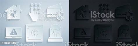 안전 설정 방패가 있는 신용 카드 노트북 느낌표 점멸 사이렌 비밀번호 보호 및 집 아이콘 아래 벡터 보험에 대한 스톡 벡터 아트 및 기타 이미지 Istock