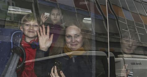 Ya Fueron Expulsados Los Diplomáticos Rusos De La Embajada De Londres