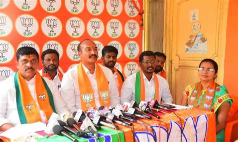 Bjp Leader Slams Cpm Over Kerala Cm Remarks