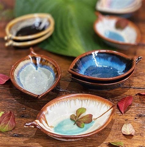 Leaf Dish Handmade By Georgetown Pottery In Maine In Blue Hamada Pattern