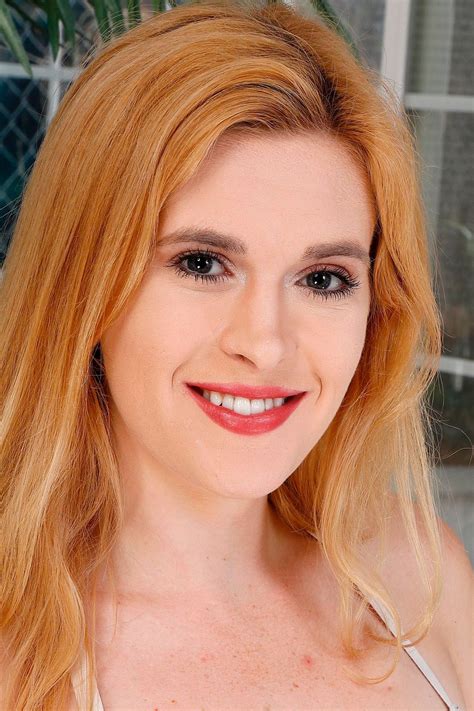 Photo Gallery For Lindsay Lee Filmflowtv