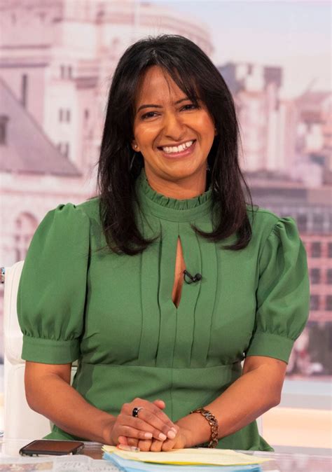 Gmb Host Ranvir Singh Posts Make Up Free Selfie And She Looks Amazing