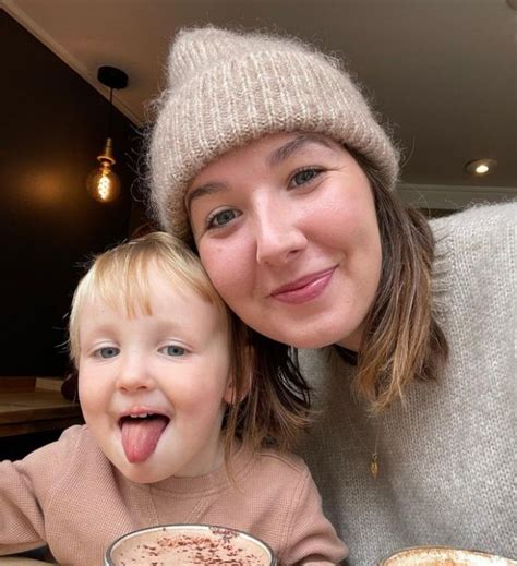 Isla Collinss Instagram Twitter And Facebook On Idcrawl