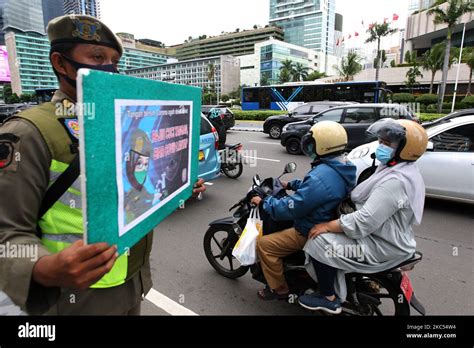 Officers Of The Jakarta Provincial Governments Civil Service Police