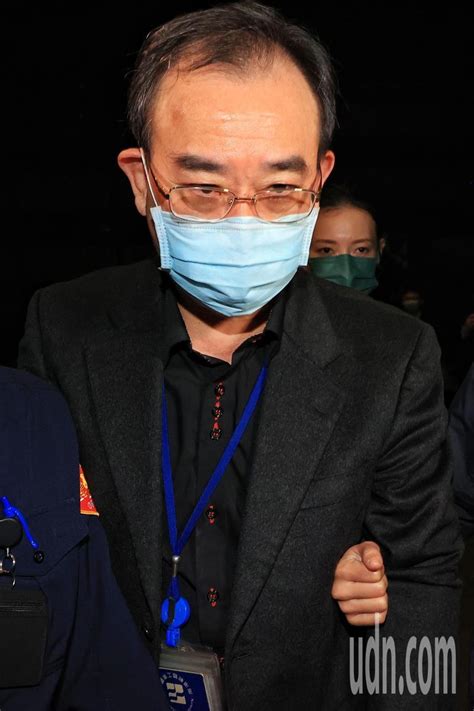 高端內線交易案 董事長張世忠30萬交保：謝謝大家 高端內線案偵辦 社會 聯合新聞網