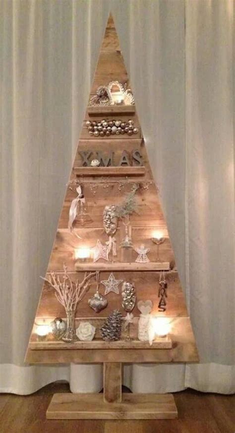 La Décoration De Noël En Bois Découpé 2024 Un Retour Aux Sources