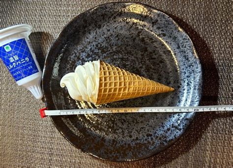 2024年 ソフトクリーム比較！＜ファミマ・ローソン・セブン＞コンビニ3社を食べ比べ！お好みは？ トクバイニュース