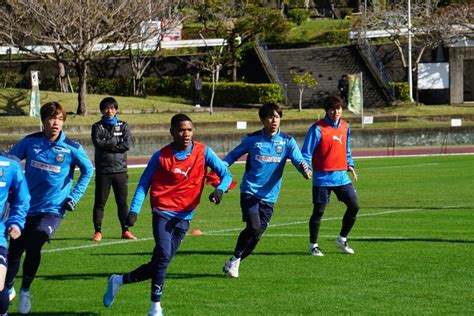 画像・写真：【毎日レポート 川崎フロンターレ沖縄合宿】脇坂泰斗が「トレーニングマッチでも勝ち癖をつけていかないといけない」力説！ 二次合宿は