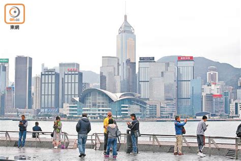 港宜居排名 斷崖式急跌 東方日報
