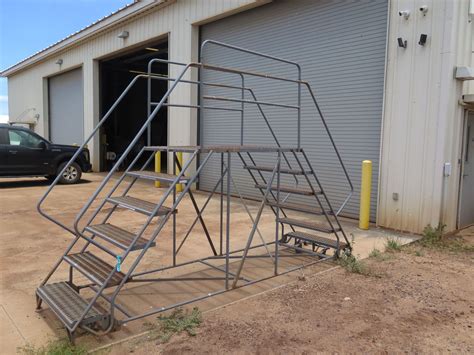 Double Sided Rolling Steps Oahu Auctions