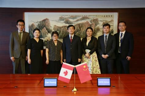 加拿大阿尔伯塔大学来访并签约 欢迎访问国家留学网