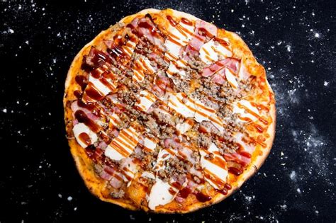Premium Photo Sausage Pizza Neapolitan Pizza With Tomato Sauce