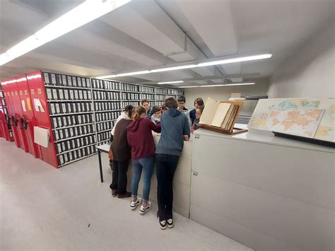 Les élèves De 4a En Visite Au Centre Des Archives Diplomatiques De