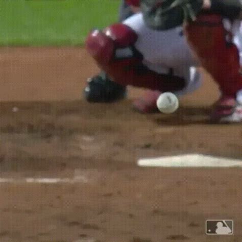 Steven Wrights No Rotation Knuckle Ball R Damnthatsinteresting